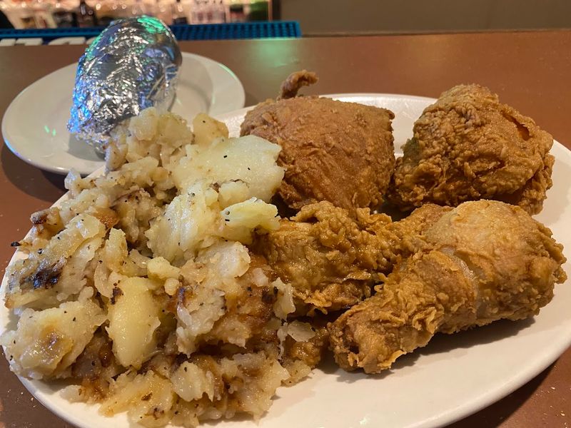 This tiny Indiana restaurant quietly became famous for deep-fried ...