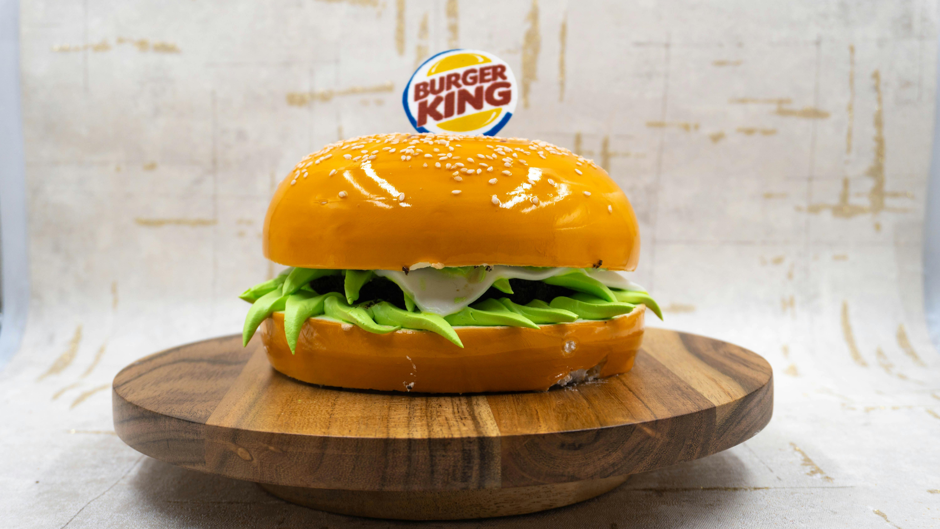 10 Things Burger King Does Better Than McDonalds & Vice Versa