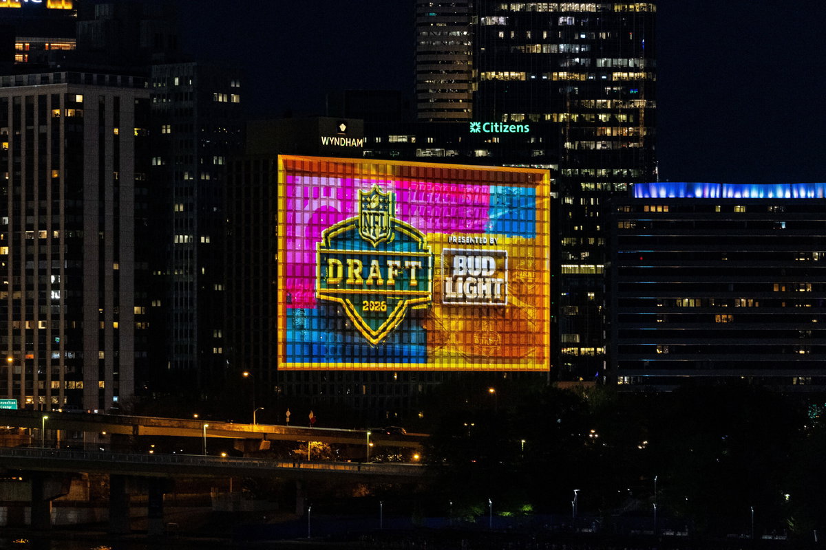 Revisiting the NFL draft: Top 10 redraft picks