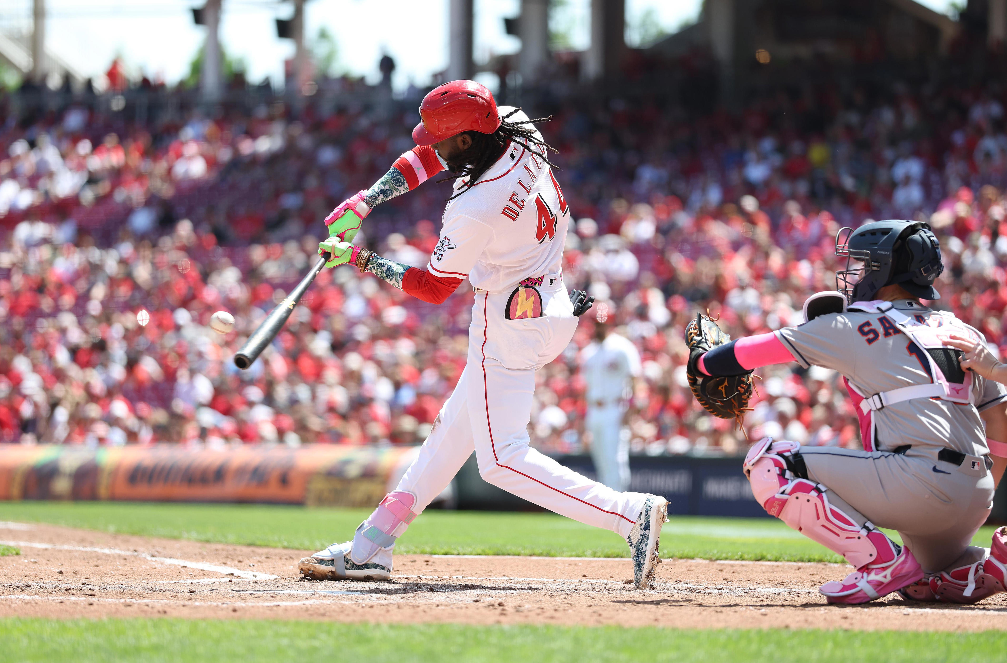 Reds move up Elly De La Cruz, Sal Stewart in lineup shuffle