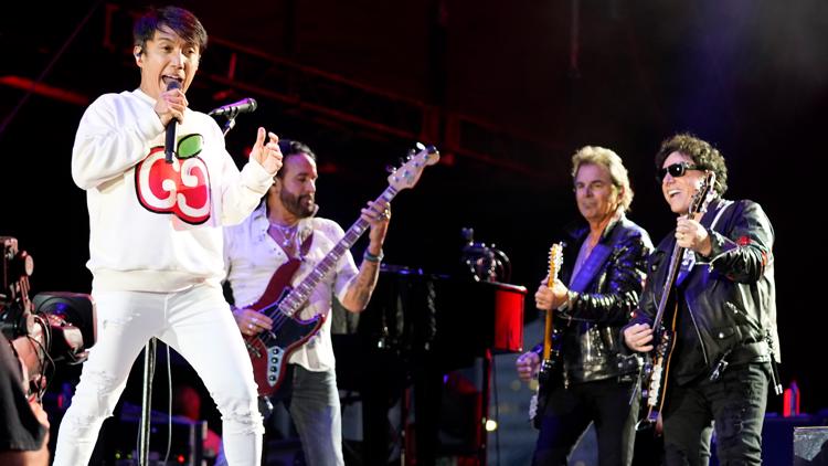 Journey adds 40 more North American stops in 'Final Frontier Tour,' and ...