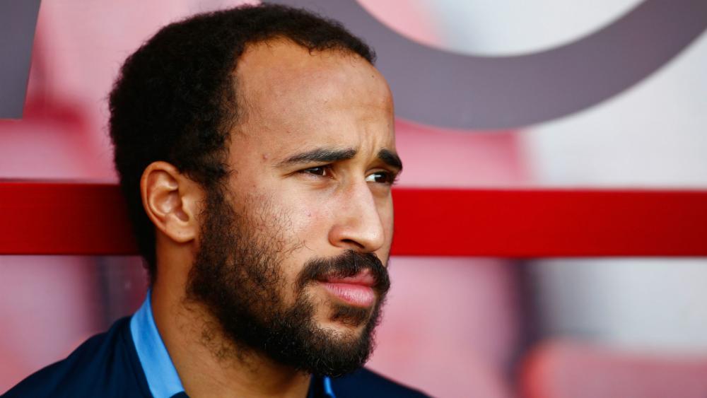 Who are the ITV pundits, presenters and commentators for Colombia vs DR ...