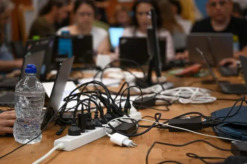 IT-BT sector likely to push back on flexi work hour rules