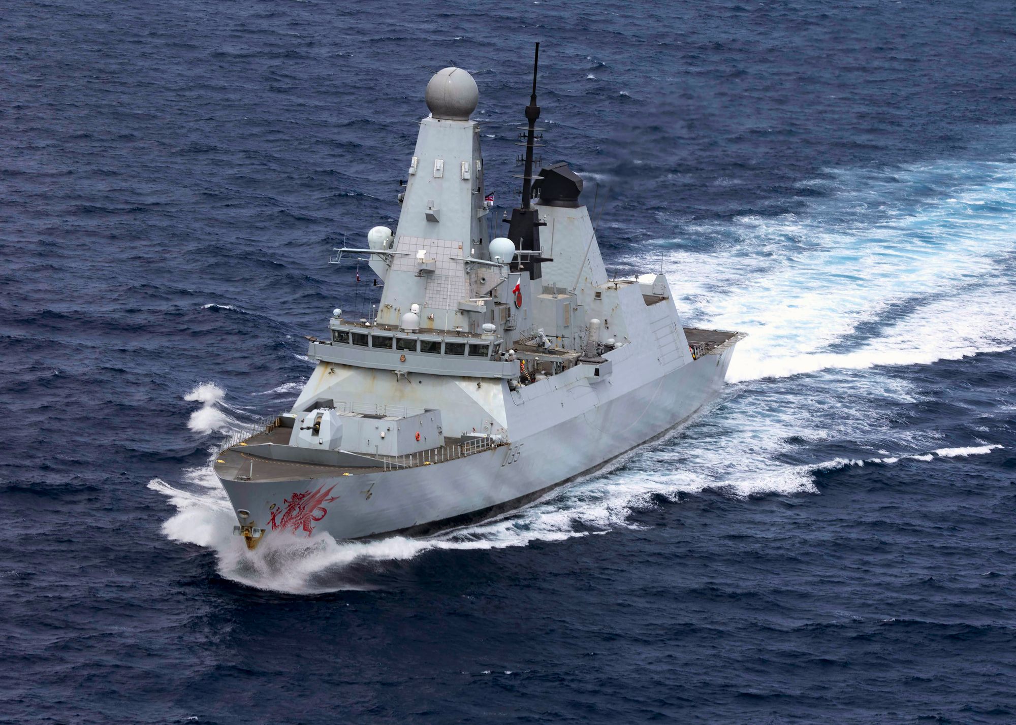 Uncertain 'hollow threat' looms over Royal Navy’s HMS Dragon as Middle ...