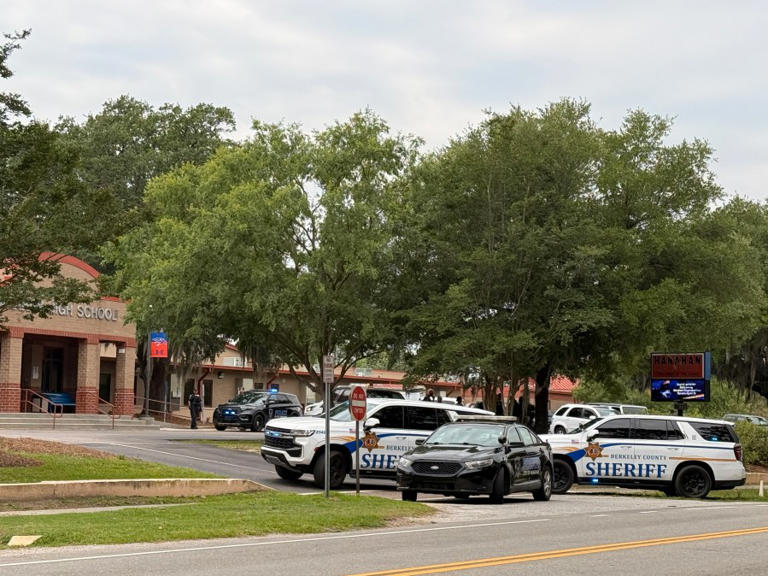 Hanahan High School evacuated due to security threat