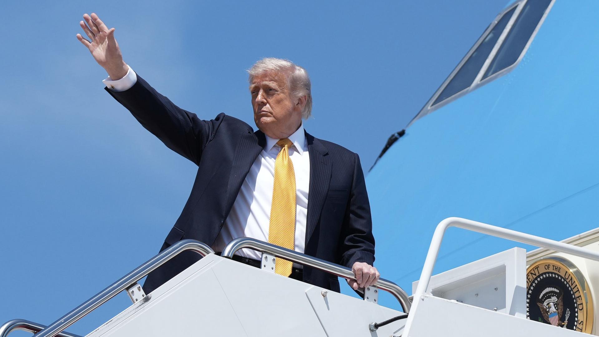 Trump departs Washington for high-stakes summit with Chinese President ...