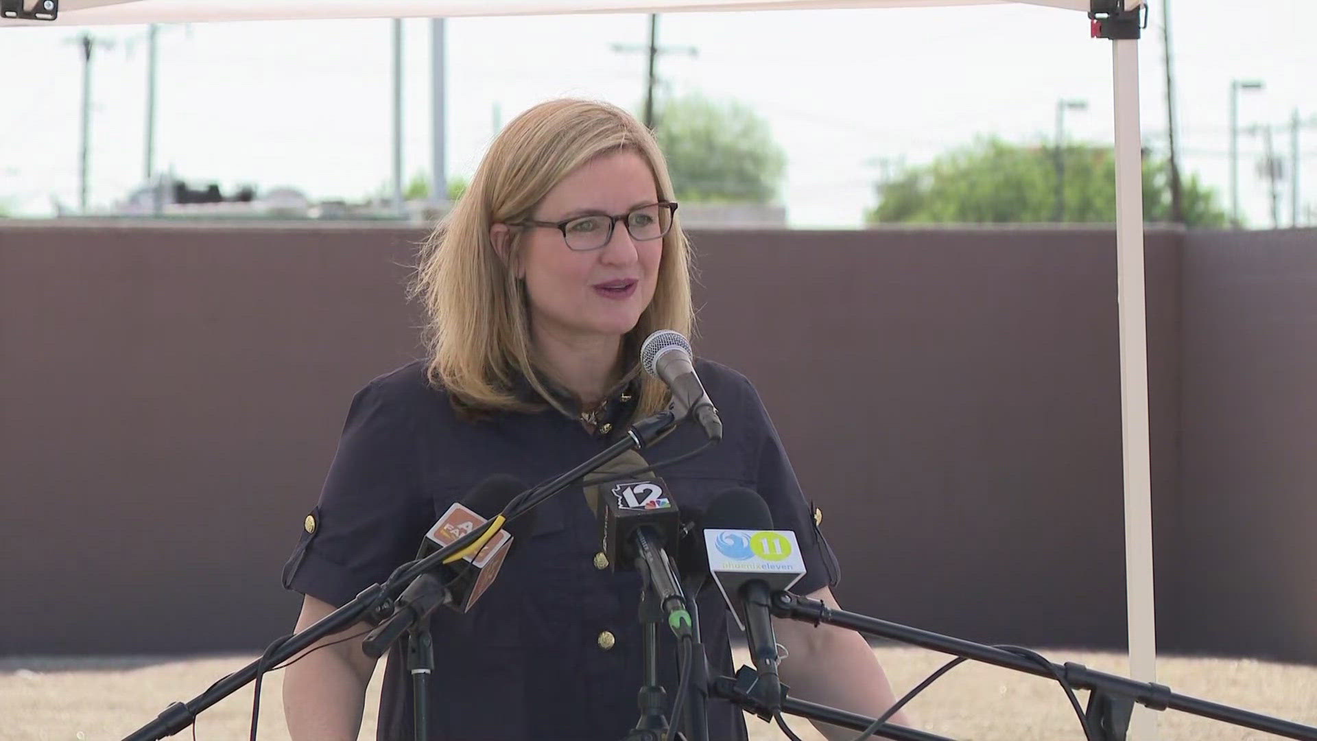 Phoenix mayor, Salvation Army unveil project to increase shelter space ...