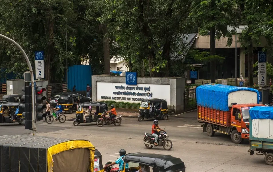 India opens first integrated carbon capture field lab at IIT Bombay