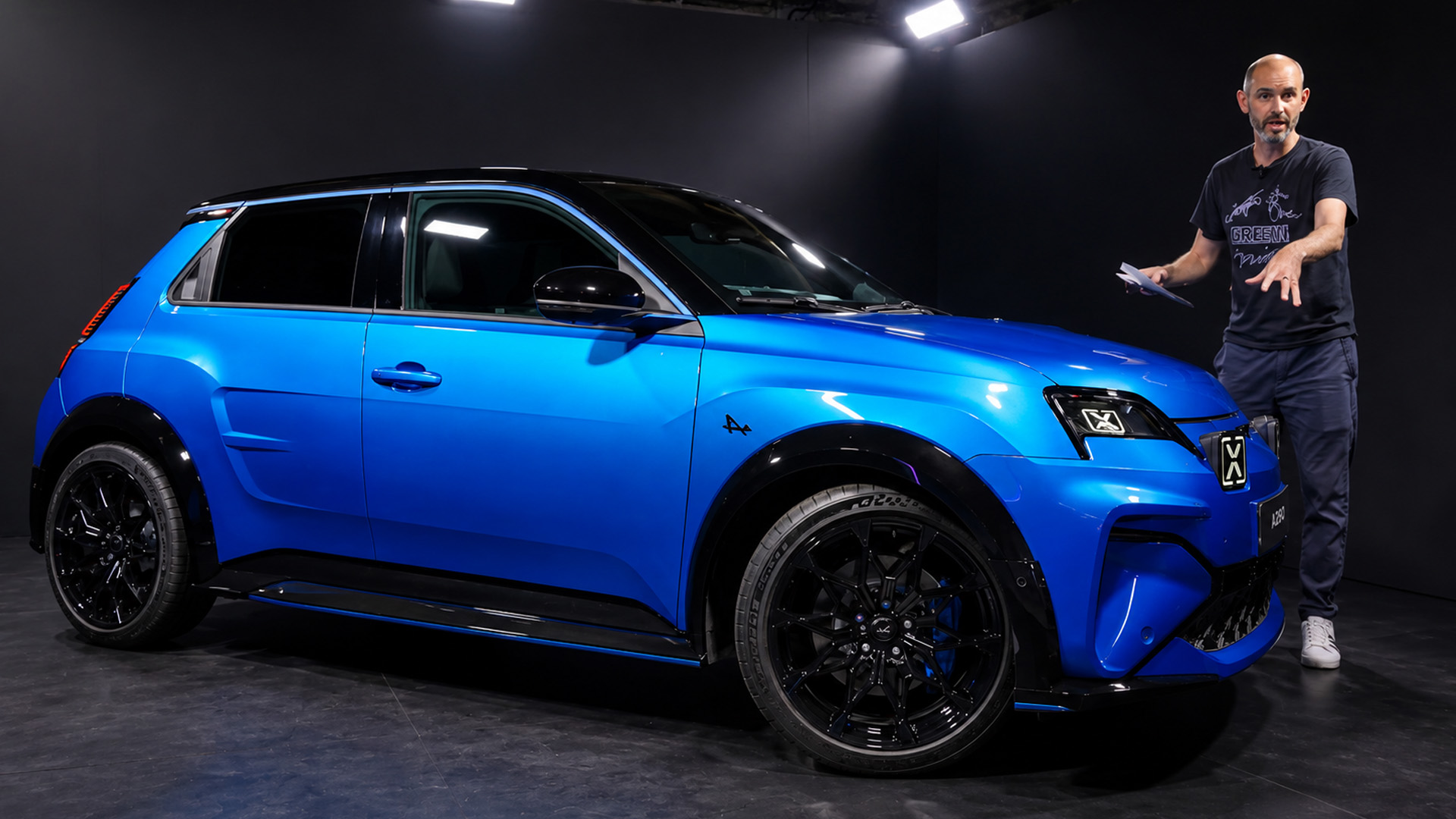 Alpine A290 becomes a new hatchback with a unique character
