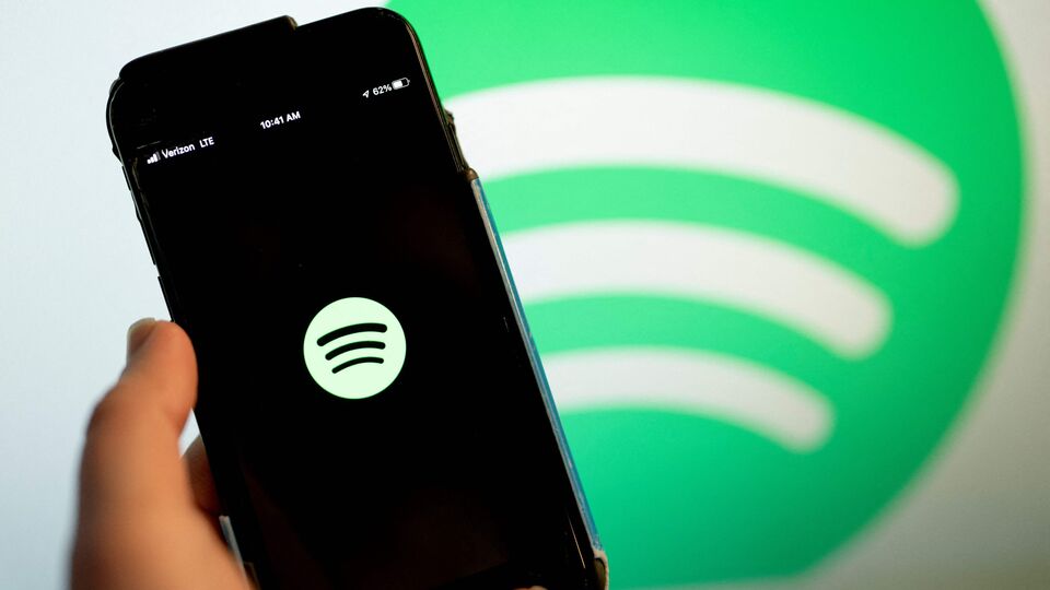 Spotify outage disrupts streaming across US as thousands report app ...