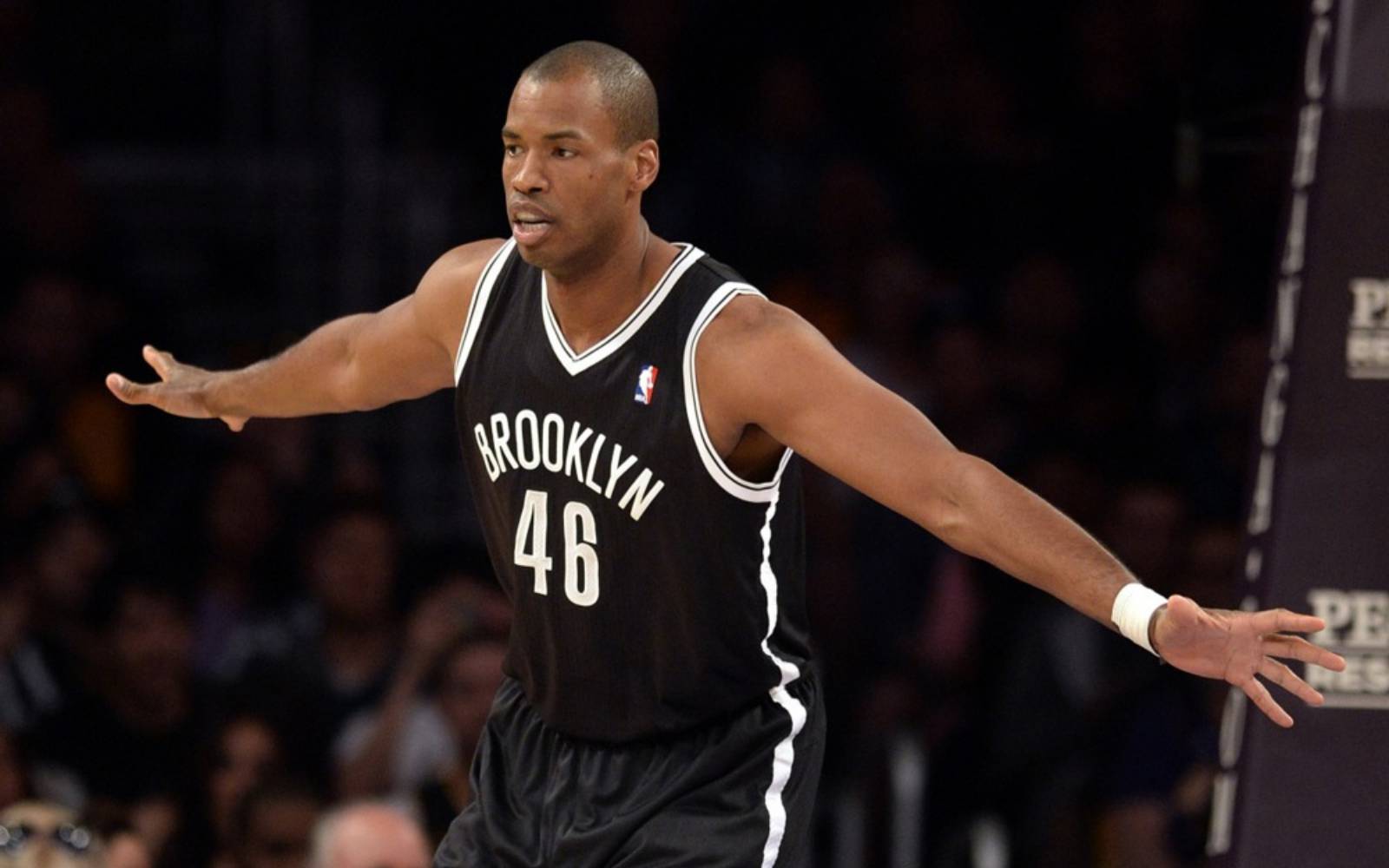 Ex-NBA player Jason Collins dies after brain cancer battle