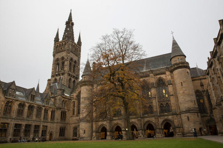 Glasgow researchers unearth 'ghost text' from New Testament 6th century ...