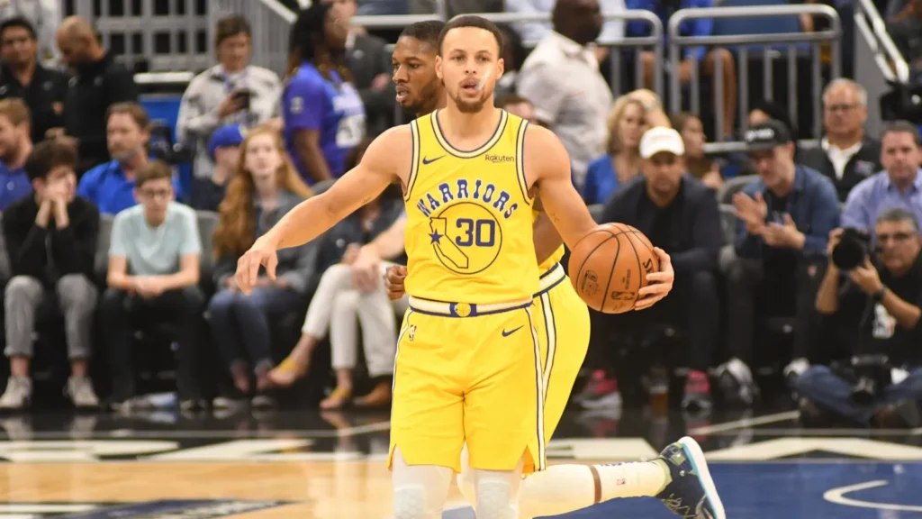 Stephen Curry points to the equity gap in explaining why players are ...