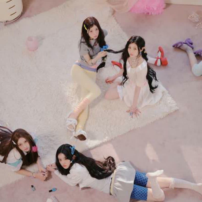 아일릿, 또 커리어하이…美 '빌보드 200' 26위 자체 최고 기록