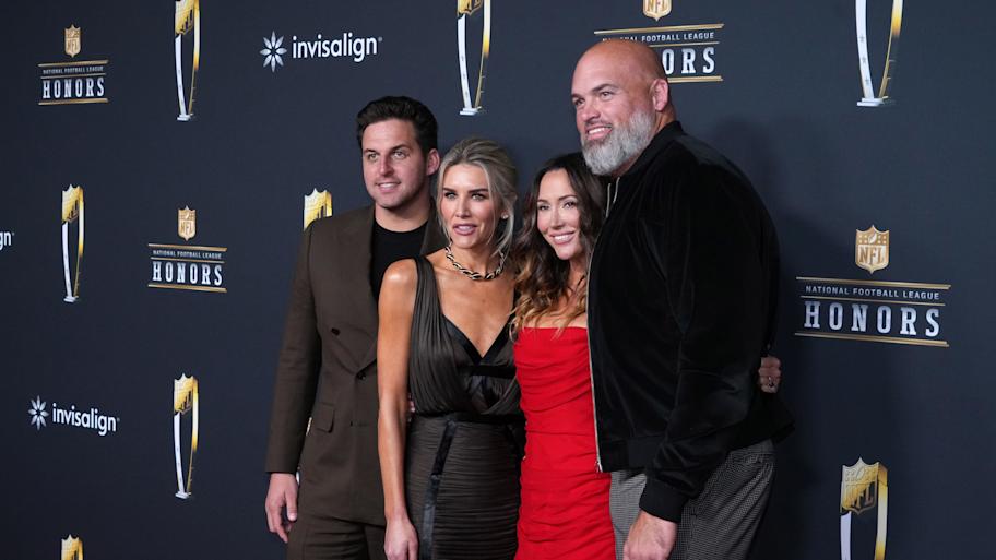 Charissa Thompson calls out BF Steve Cundari amid Taylor Swift, Travis ...