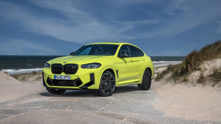 2025 BMW X4 M