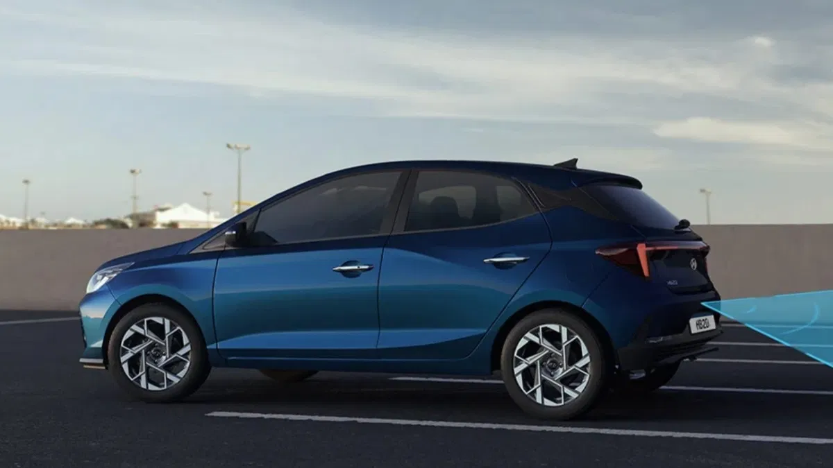 7 alternativas reales al Nissan Versa que dominan en ahorro y equipo ...