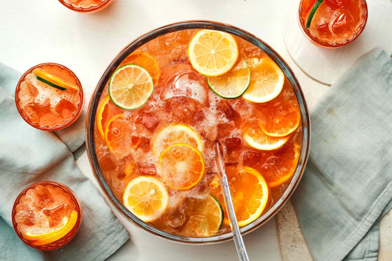 How Planter's Punch Became Charleston's Signature Cocktail