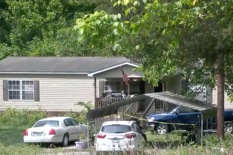 Wife accused of fatally shooting husband for annoying her too much ...