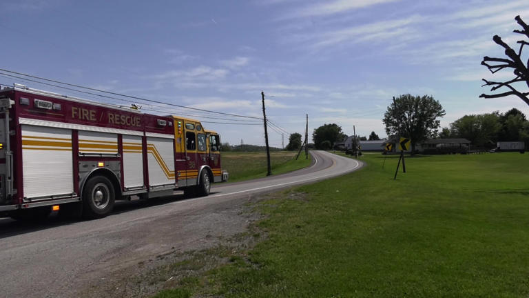 Man dead after crash involving motorcycle in East Huntingdon Township