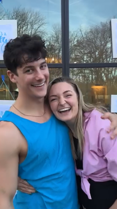 Family reactions made this gender reveal impossible to forget
