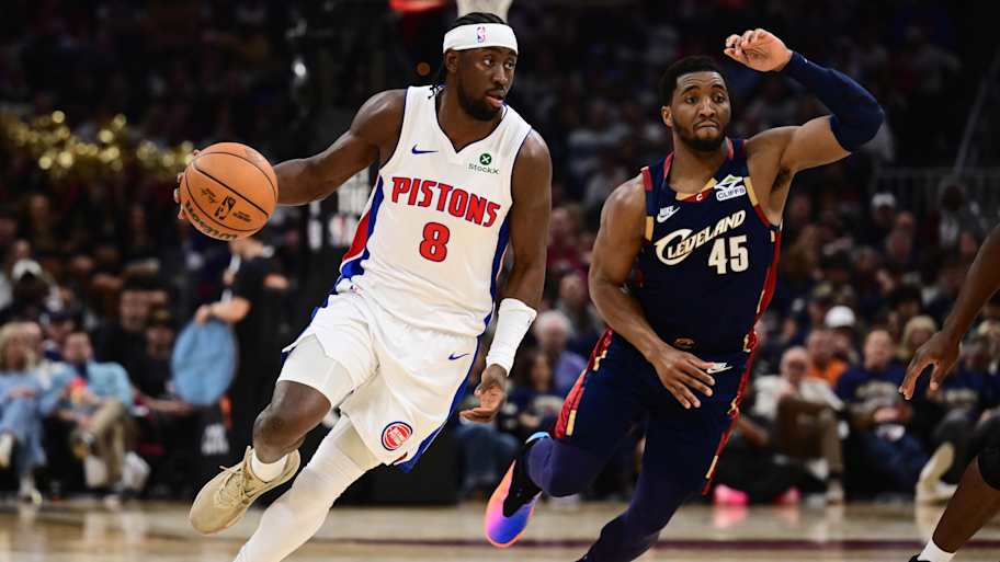 Pistons injury report changes availability of Duncan Robinson, Caris ...