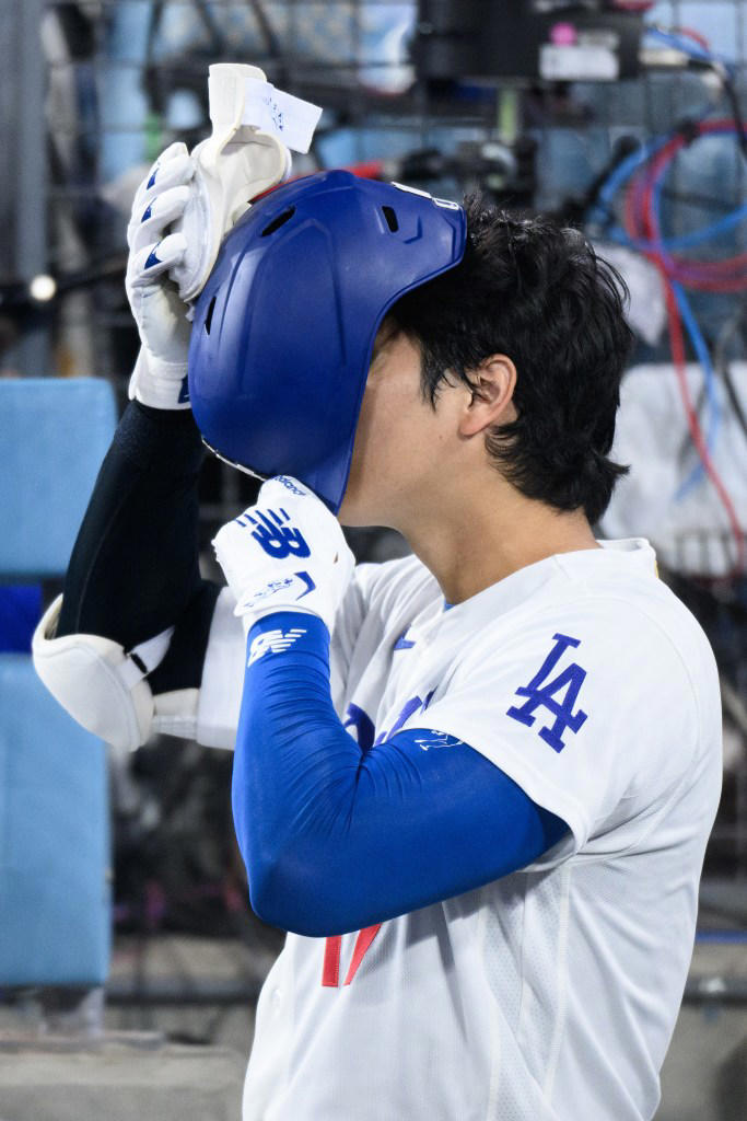 Dodgers to give slumping Shohei Ohtani back-to-back days off as hitter