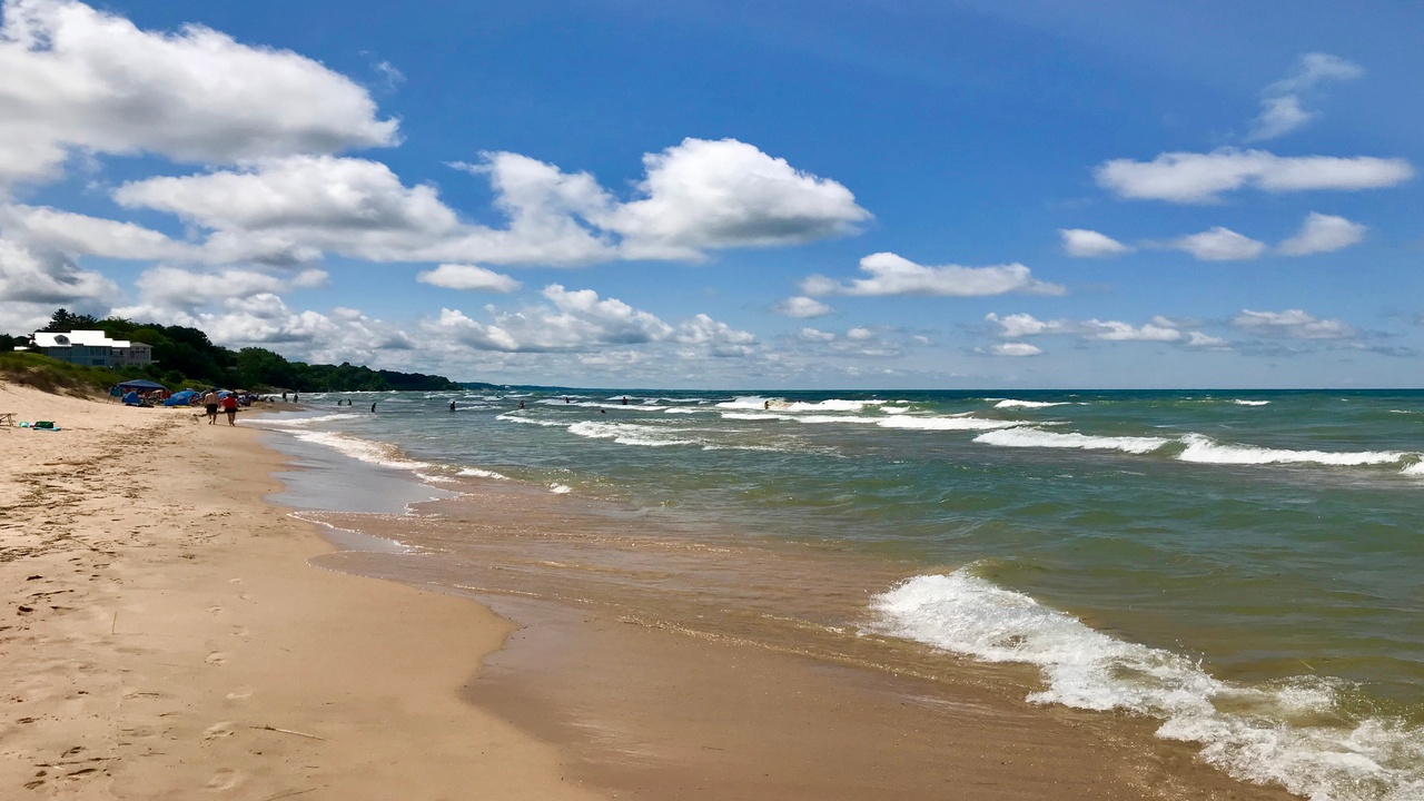 Why South Haven keeps winning: a red lighthouse, open water sunsets ...