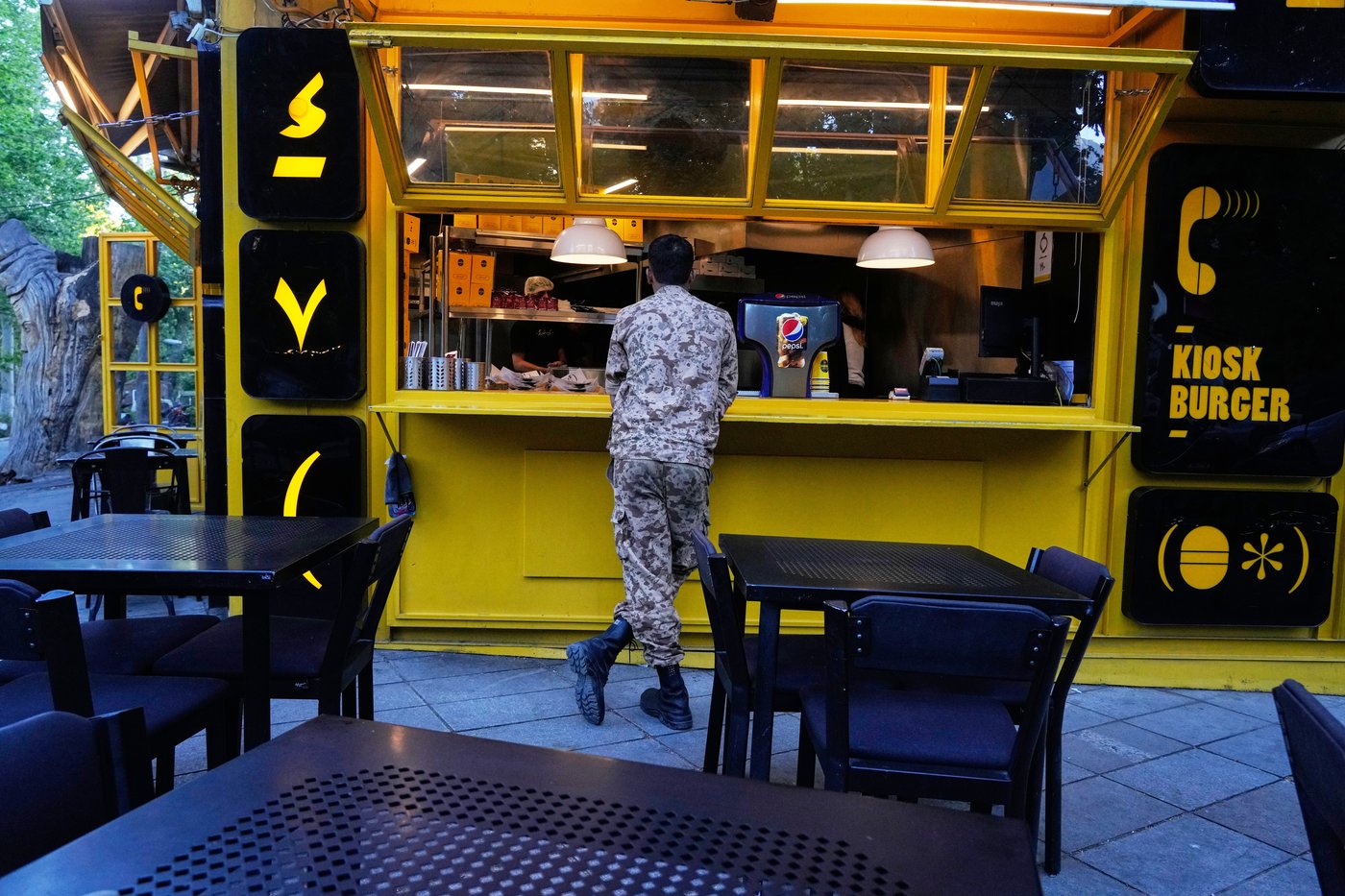 Soaring inflation and plummeting economy test Iran's ability to ...
