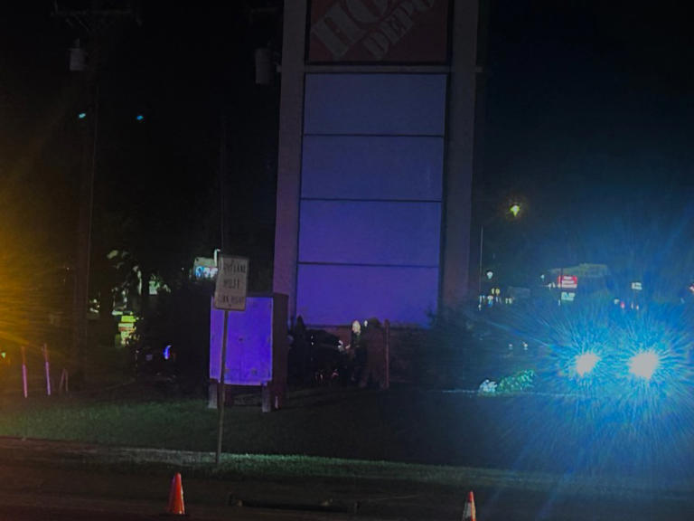 Crash, downed power lines close lanes at Old Jacksonville Highway and ...