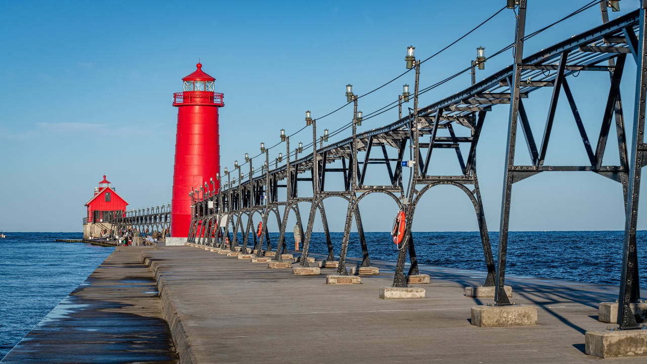 Why South Haven keeps winning: a red lighthouse, open water sunsets ...