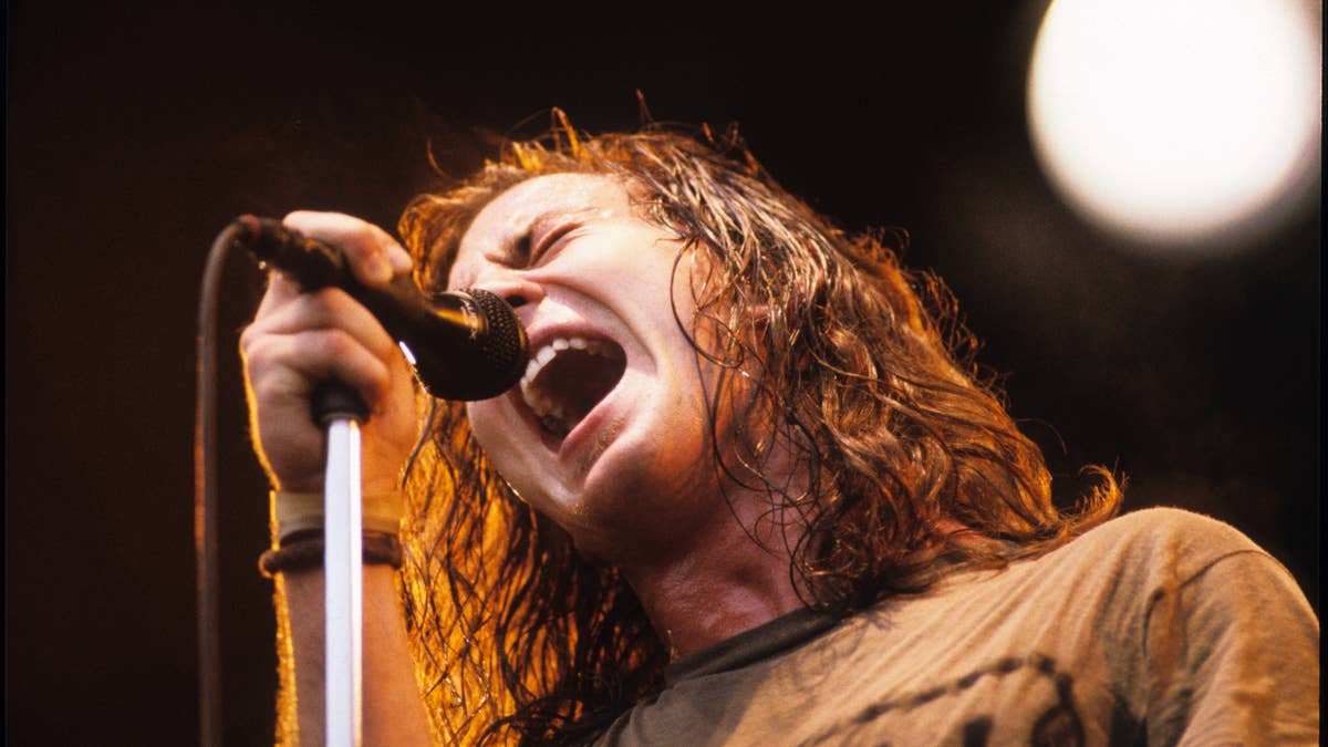 Pearl Jam announces first show since Matt Cameron exit