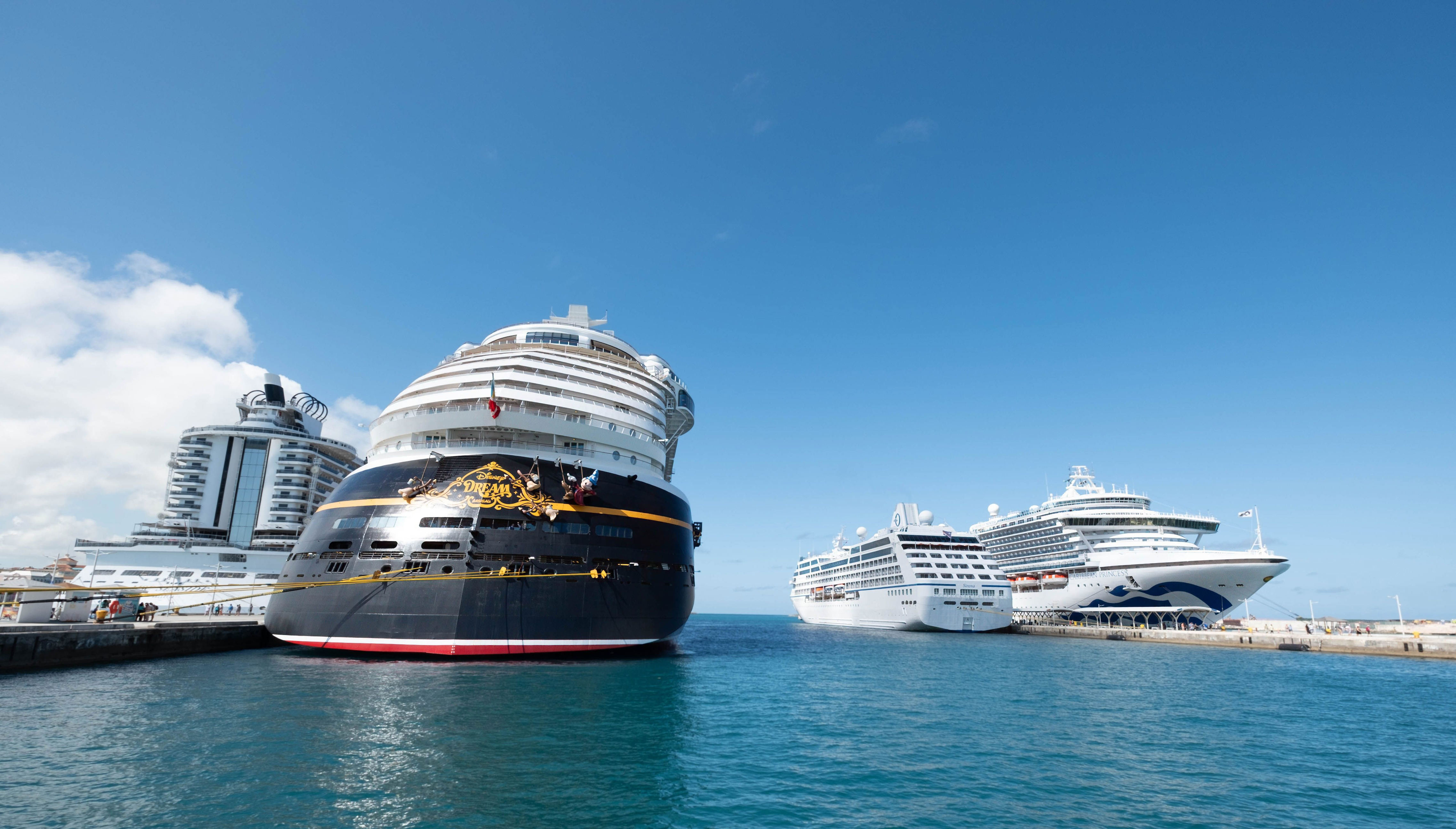 Disney Cruise Line takes opposite approach to Norwegian Cruise Line as ...