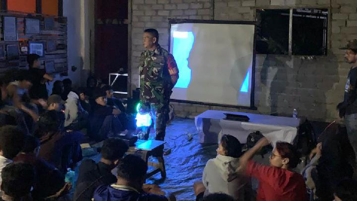 Yusril minta pembuat film Pesta Babi jelaskan makna judul