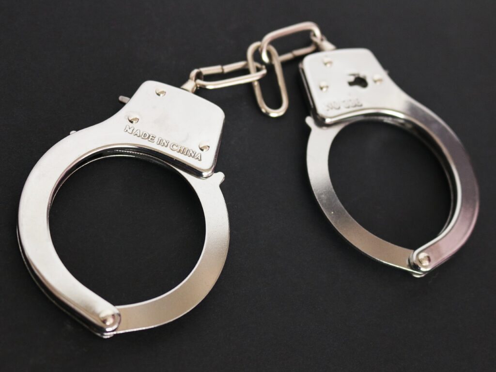Arizona couple charged after allegedly handcuffing 9-year-old son to ...