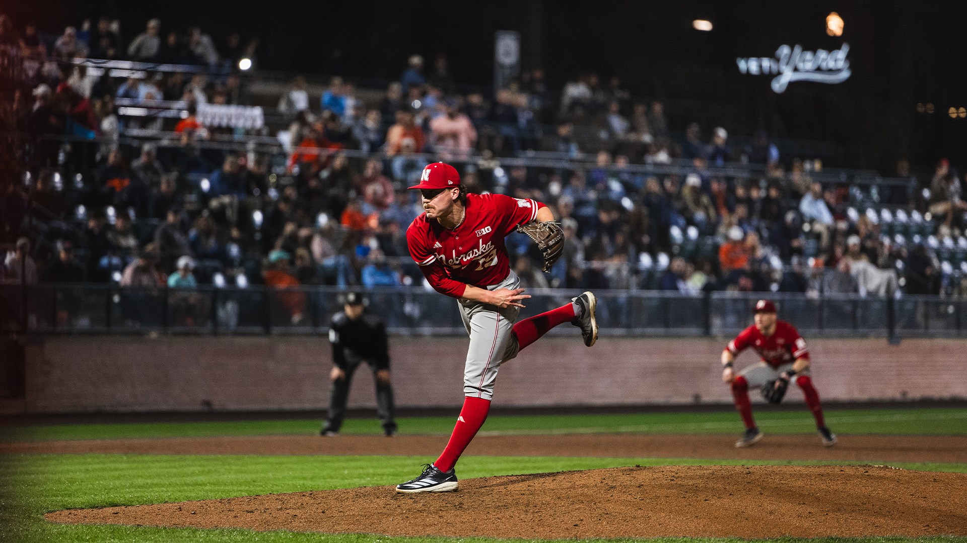 Friday flakes: Nebraska baseball fans might like incoming juco pitcher ...