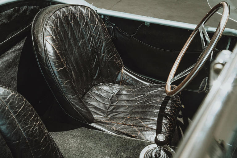 AC Cobra 289: From NASA, with love