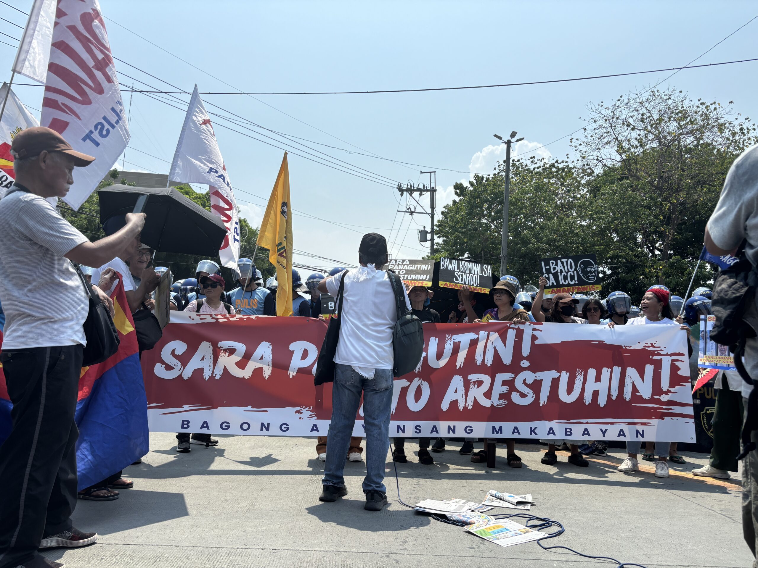 Look: Groups protest Senate leadership change, Dela Rosa custody