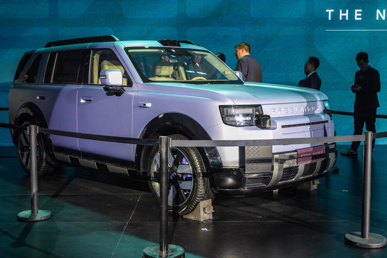2026 Freelander 8: Production-ready SUV from Chery, JLR is bigger and ...