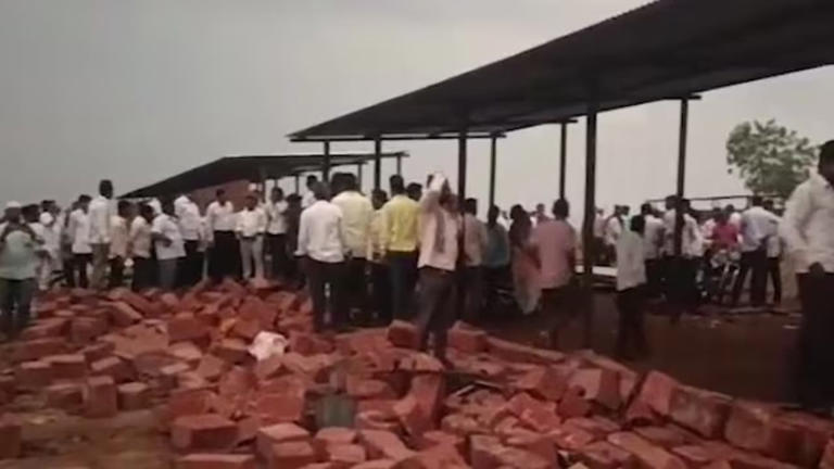 Maharashtra tragedy: 6 dead, including children, after temple wall ...