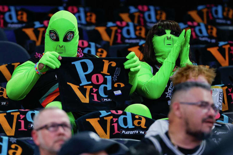 Spurs vs. Timberwolves live updates: Wembanyama drives Spurs to Game 5 win