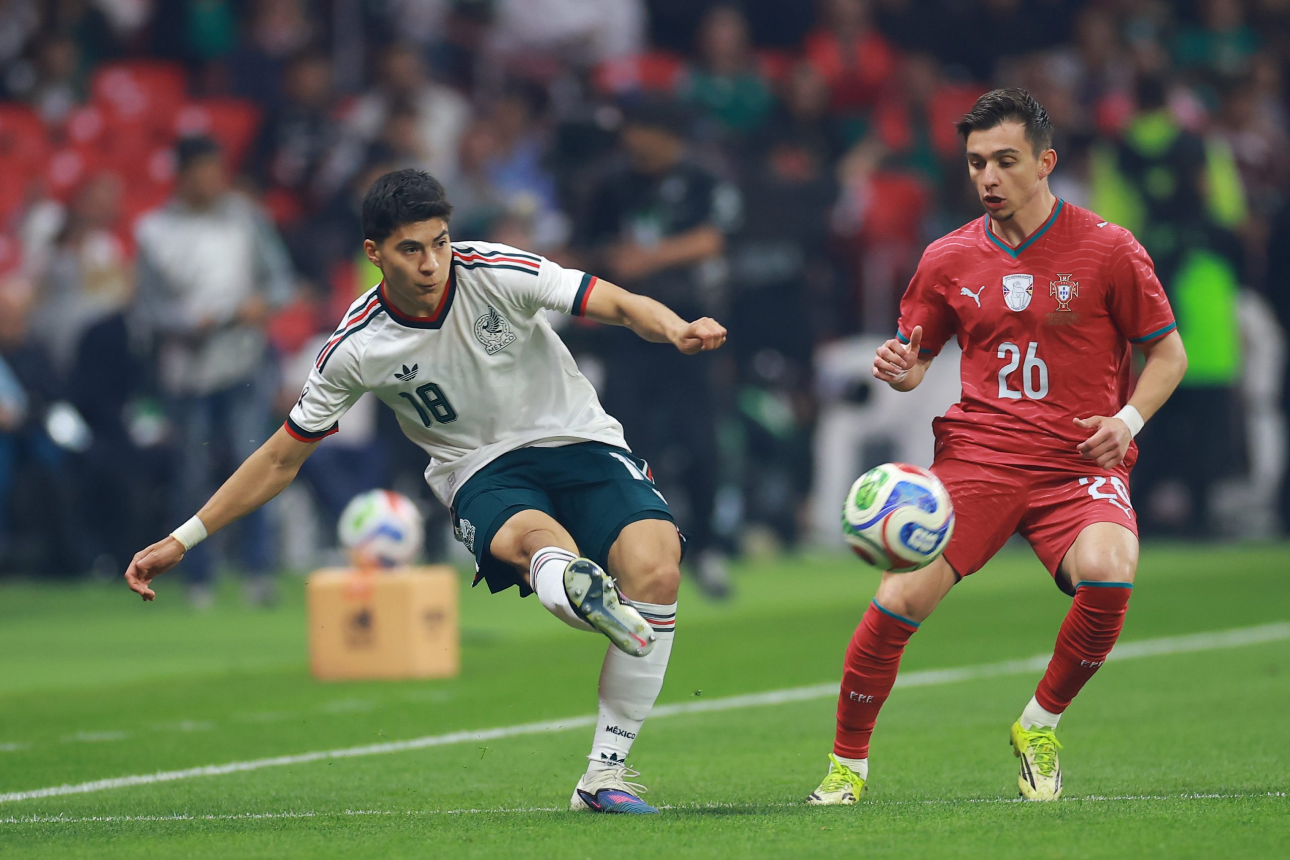 Hirving 'Chucky' Lozano excluded from Mexico's preliminary World Cup roster