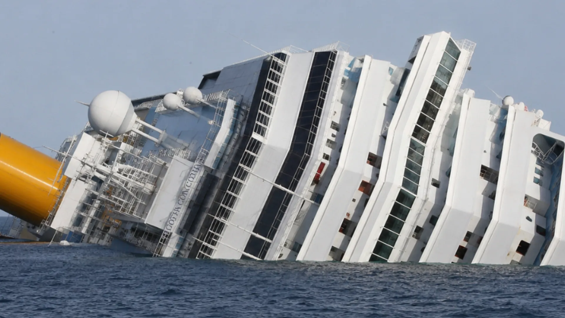 Dit zijn de rampcruises op zee door de jaren heen: durf jij nog aan ...