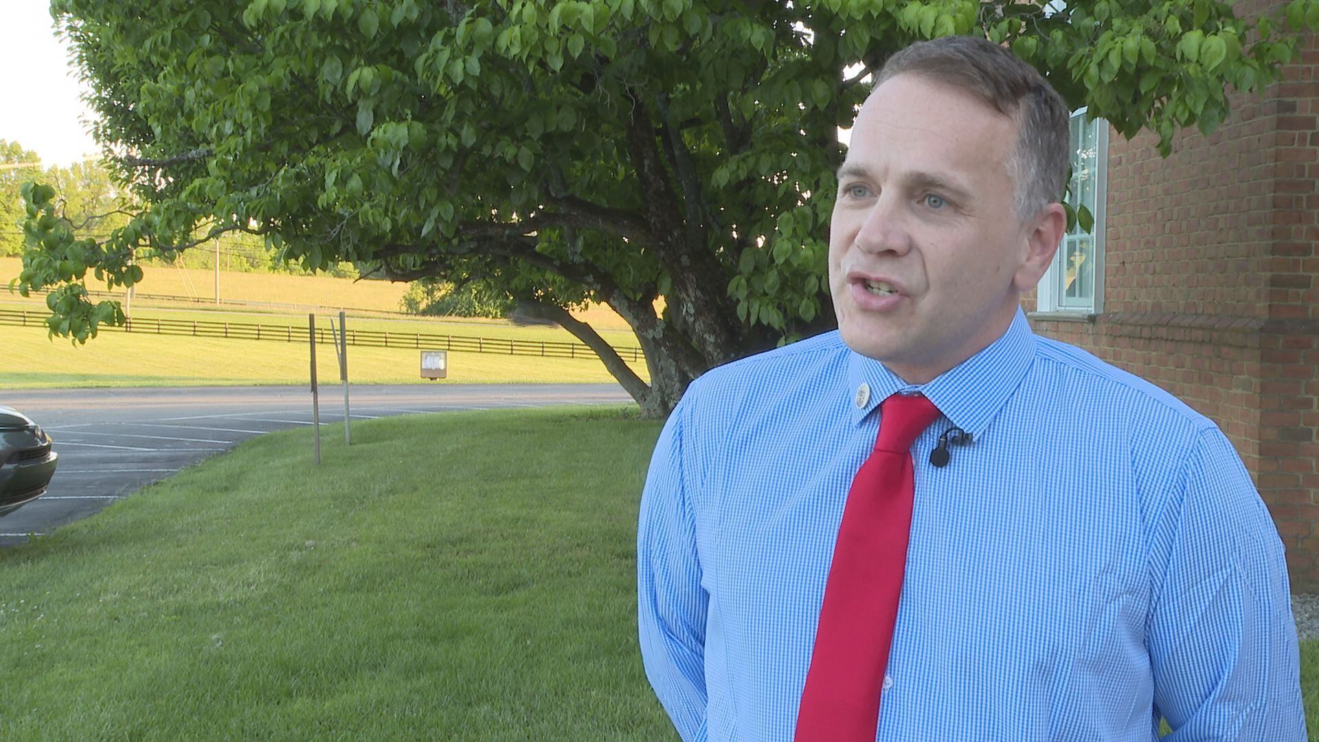 6th Congressional District candidate drops out, endorses Alvarado