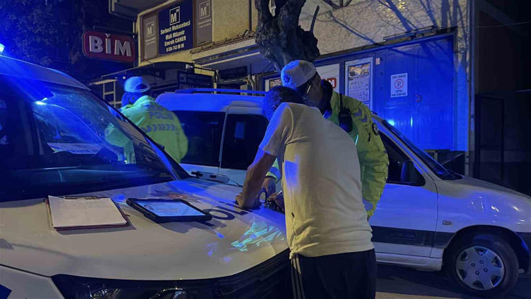 4’üncü kez alkollü yakalandı, "Beni reklam yapacaksın" diyerek sitem etti