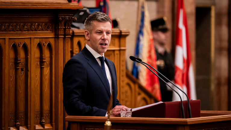 Magyar Péter elárulta, hol fog lakni és mivel közlekedik miniszterelnökként