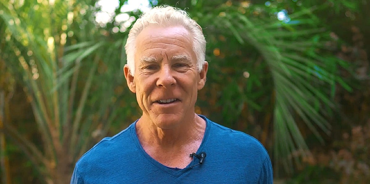 Mark Sisson (72): “La base del mejor entrenamiento de cardio es caminar ...