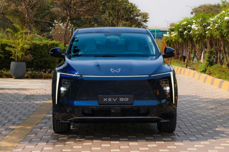Mahindra May 2026 discounts: Save up to Rs 2.5 lakh on BE6, Thar Roxx ...