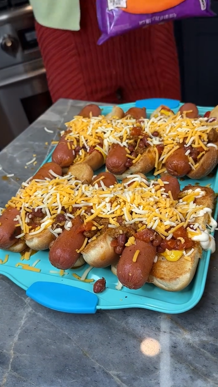 Cheesy hotdog bun recipe that’s so easy and delicious