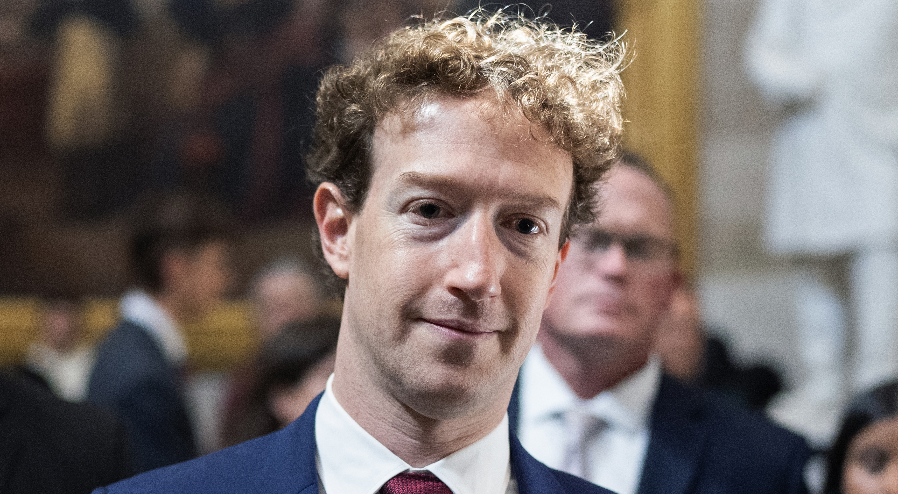 Mark Zuckerberg is building an AI clone of himself to talk to staff ...